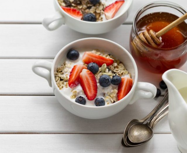 Science Explains What Happens To Your Body When You Eat Oatmeal Every Day