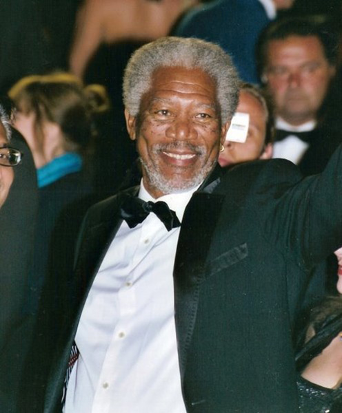 Morgan Freeman Converted His 124-Acre Ranch Into A Giant Honeybee ...